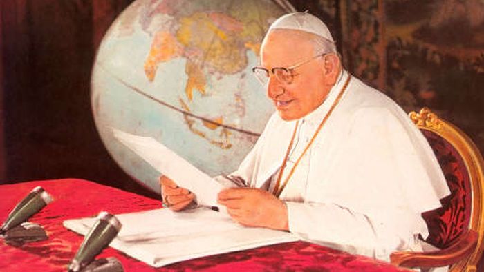 Il vescovo Amadei a Roma 100 anni fa Roncalli sacerdote - Cronaca