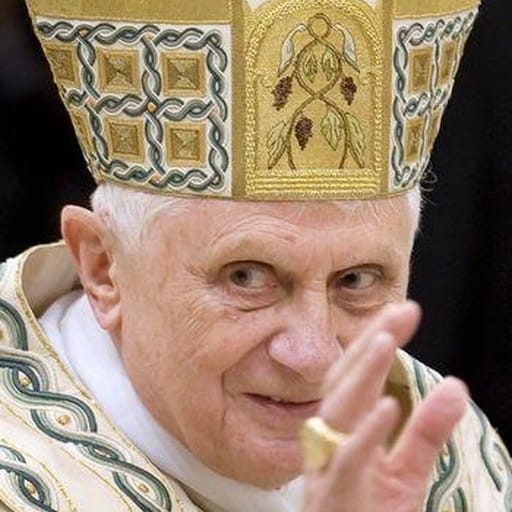 Papa; Sara' a Torino il prossimo anno per ostensione Sindone - apcom