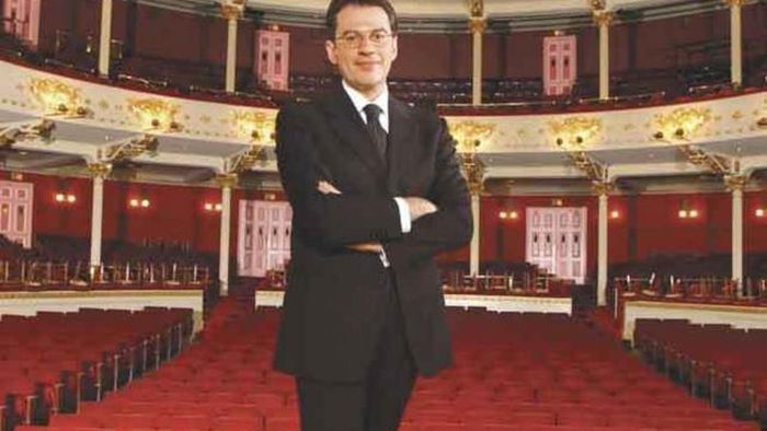 Corrado Rovaris dirige al Teatro Sociale - Cultura e Spettacoli