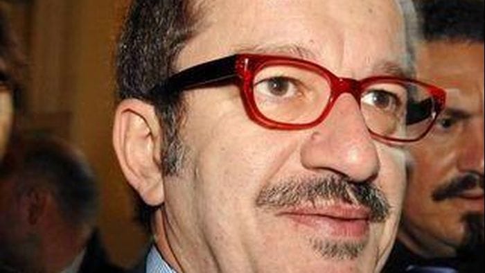 Maroni: E' reato non applicare la legge sui clandestini - apcom