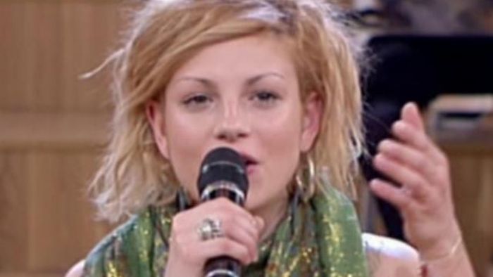 Emma di «Amici» a Oriocenter Dalle 18 di venerdì a Mediaworld - Cultura ...
