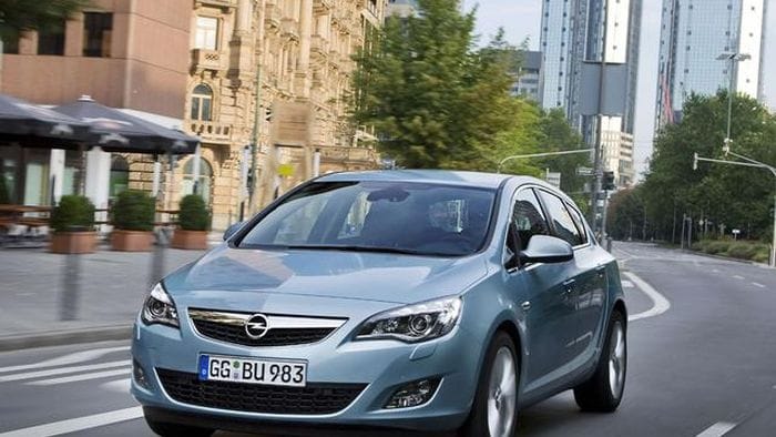 Nuova Opel Astra È più ecologica - Rubriche Motori