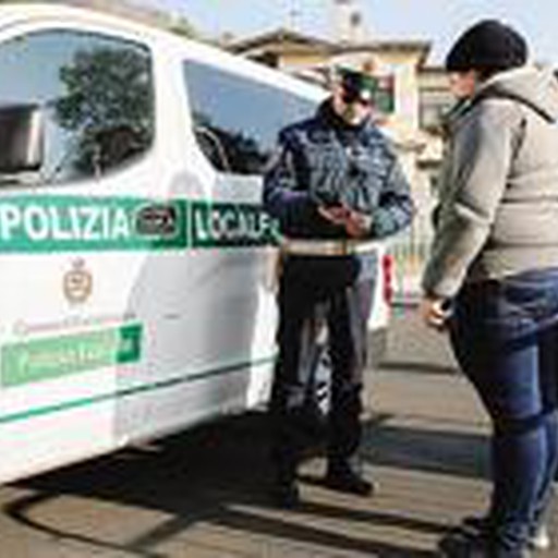 A Scanzo la multa si paga col Pos Così la sanzione è ridotta del 30 % ...