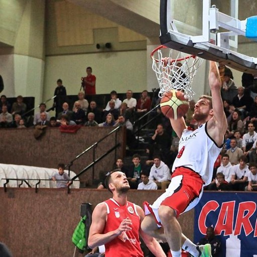 Remer, mancato blitz in Calabria Comark, stop al leader Orzinuovi - Sport