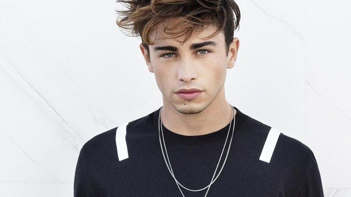 Riki, da Amici a Oriocenter Sui social fans già impazziti - Cultura e ...