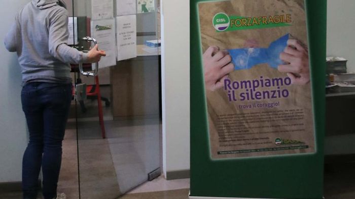 Bergamo, si dimette dopo le molestie L’Inps paga la disoccupazione ...