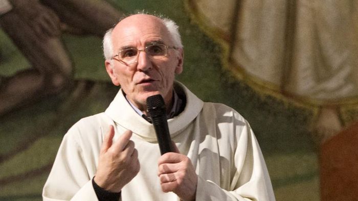 Bergamo, assegnate le benemerenze Medaglia d’oro a don Davide Rota - Cronaca