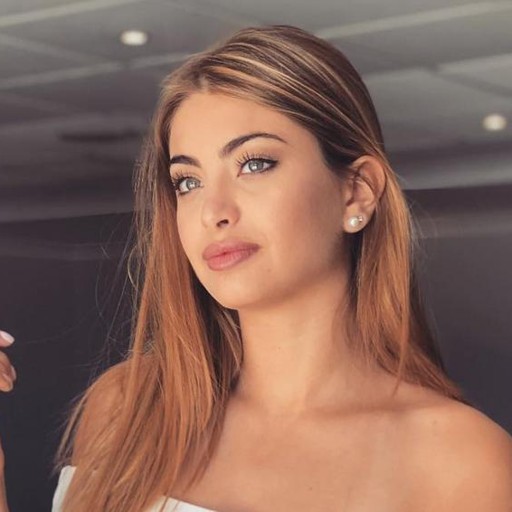 Emma Muscat incontra i fan La grande esclusa di «Amici» a Stezzano ...