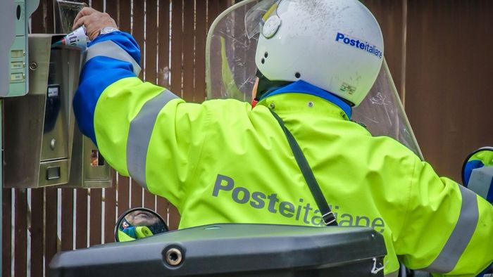 Rivoluzione Poste, consegne fino a sera E punti con armadietti per ...