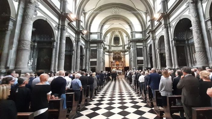 Bergamo, l’addio a Franco Fassi «I tuoi insegnamenti rimarranno sempre ...