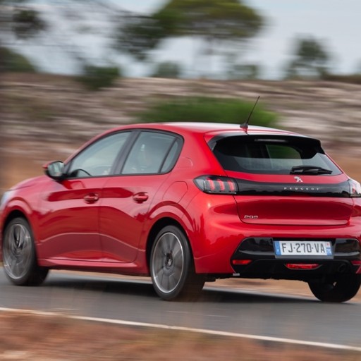 Nuova Peugeot 208 prima serie speciale - Rubriche Motori