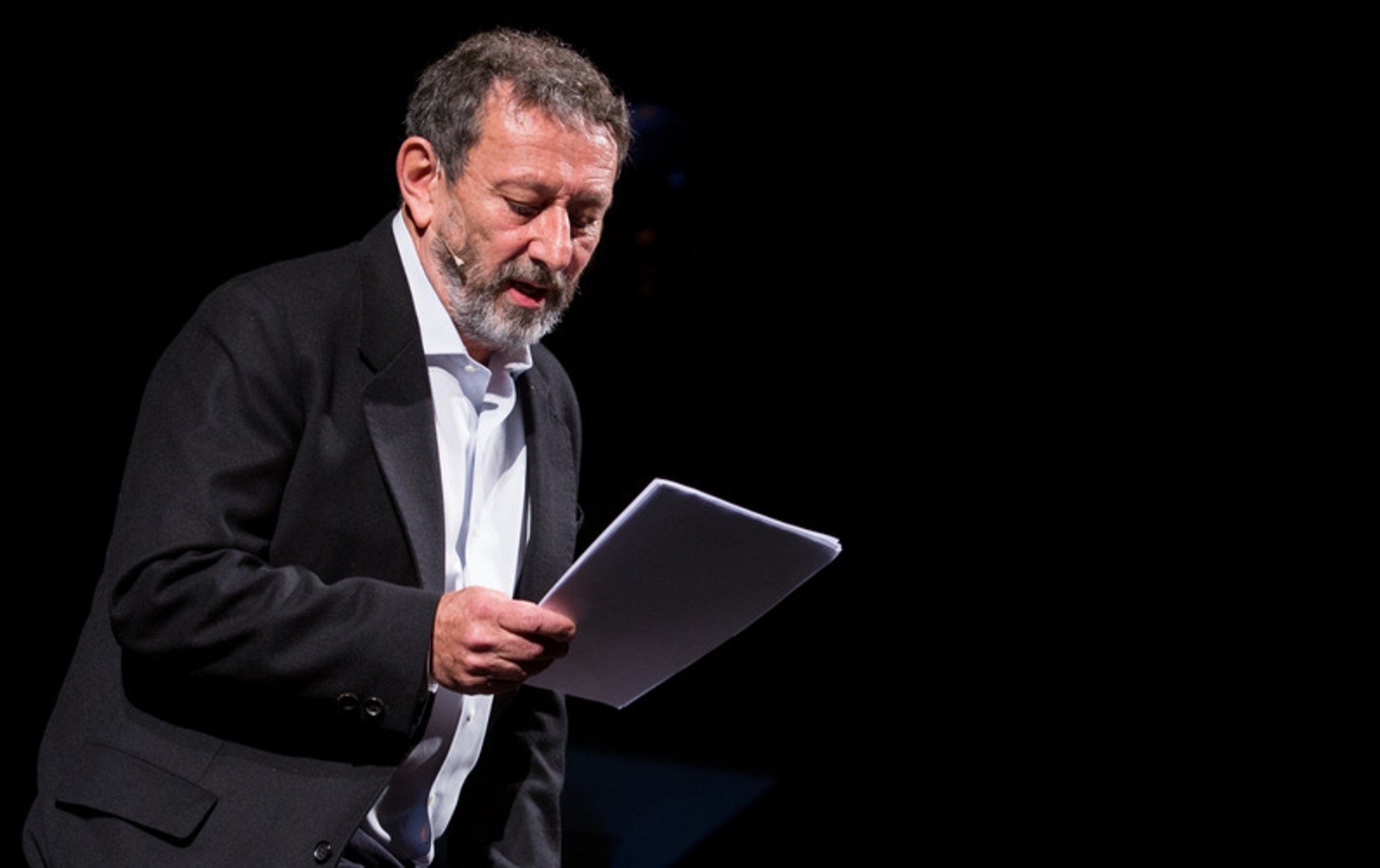 Segui l’incontro con Michele Serra in streaming su Eppen