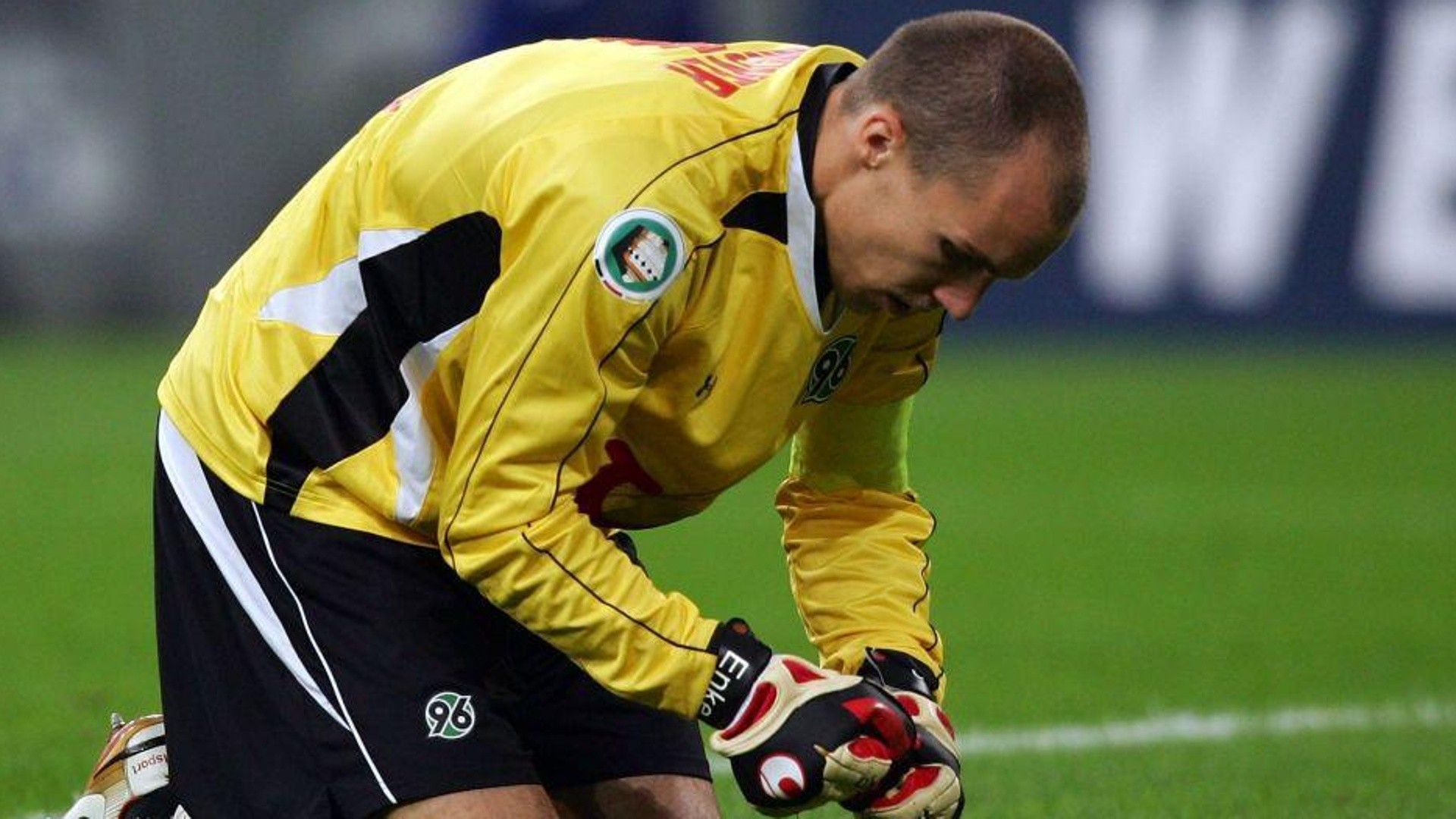 I campioni che si sono persi/1 Robert Enke, portiere tedesco divorato ...