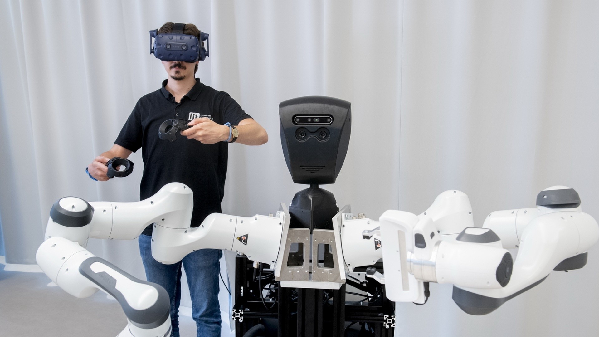 Esplorando il Joiint Lab, un viaggio nel laboratorio di robotica di Bergamo