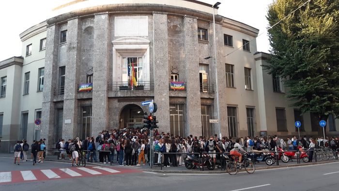 Suona la campanella, la prima post pandemia: il sollievo di studenti e ...