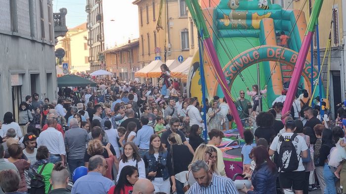 Borgo Palazzo, la festa torna e fa il botto. In 30mila alla prima «post ...