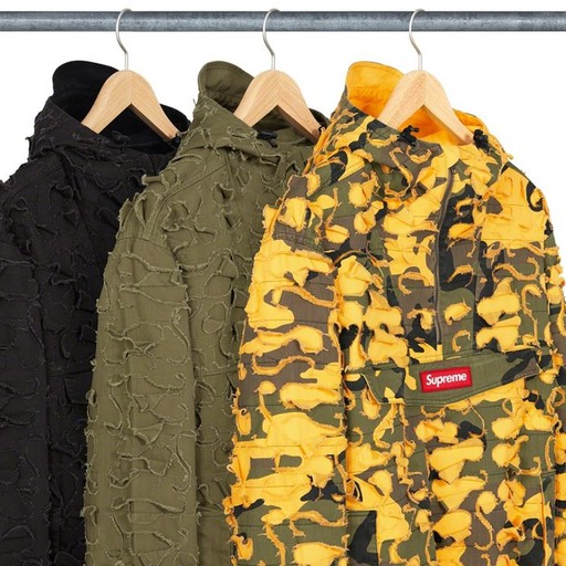 Supreme, capsule collection made in Martinengo - Rubriche Moda e ...