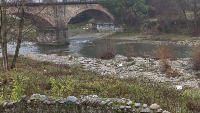 Poca acqua, il fiume Serio a secco come in estate - Cronaca