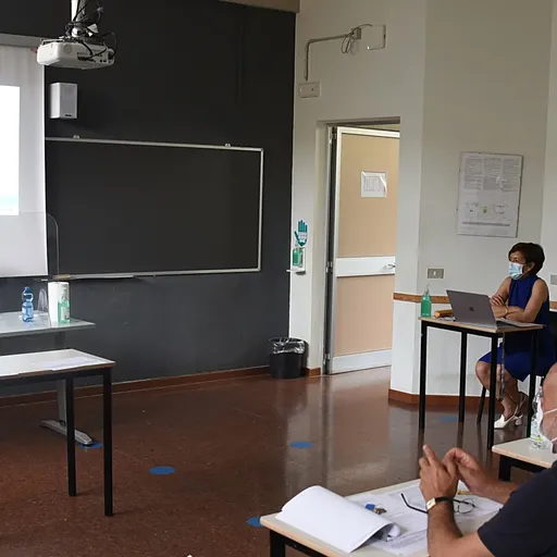 Maturità, al via gli orali in versione pre Covid: prof misti, ma niente ...