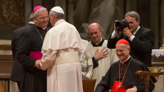 Il Vescovo Beschi con il Papa per implorare la pace