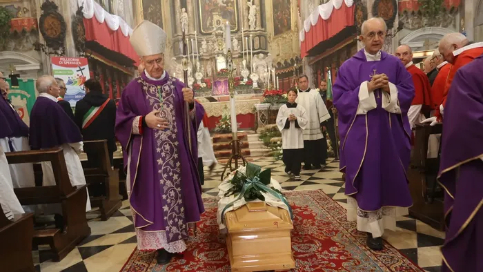 A Clusone l’ultimo saluto a don Campagnoni