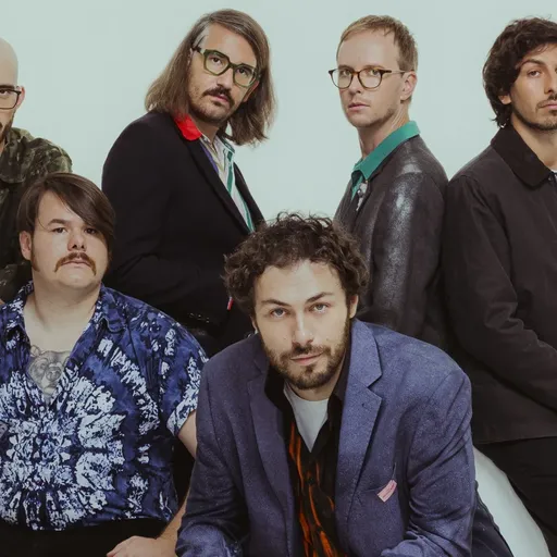 I Pinguini il 7 dicembre a Daste con «Hello World»