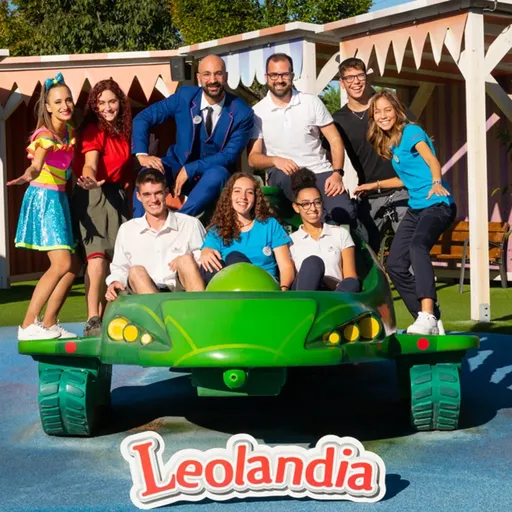 Leolandia, 100 posti di animatori