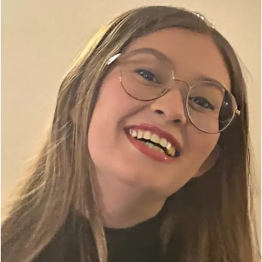 Fuori strada in moto, Matilda muore a 18 anni. Dolore all’Aeronautico