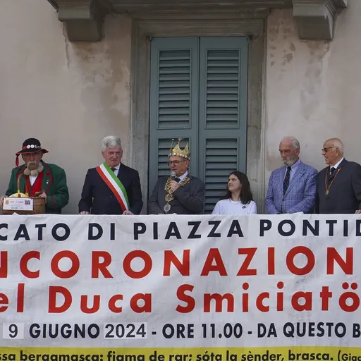 Piazza Pontida, Mario Morotti riconfermato Duca