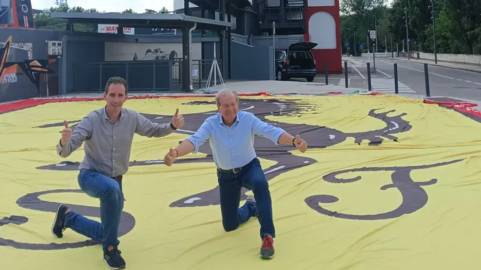 A Imola ritrovato lo scudo del ferrari club di Caprino