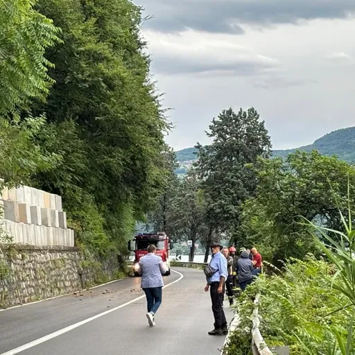 Frana a Parzanica, chiusa la 469 in entrambe le direzioni