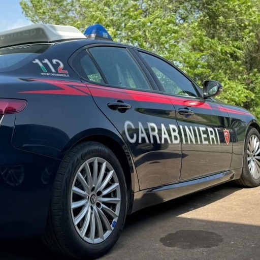 Spirano, inseguito dai carabinieri si schianta